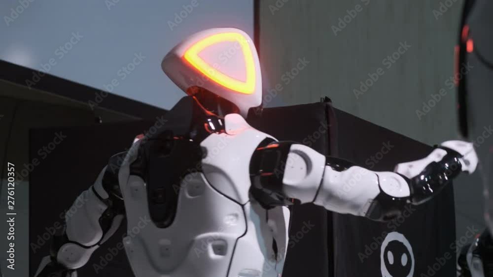 Video „Modern Robotic Technologies. Robotic dance party. Smart robotic ...