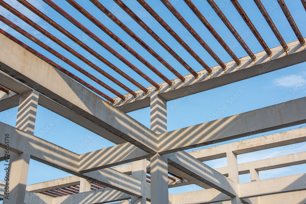 Urban modern high-rise building roof cement column beam and steel pipe ...