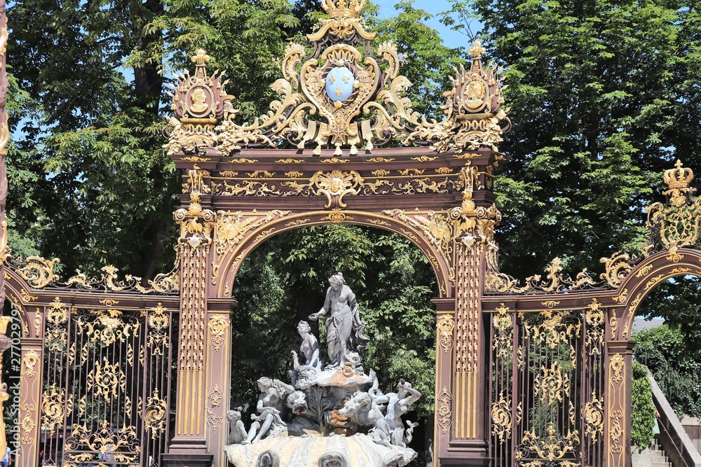 Ville de Nancy - Place Stanislas construite au 18 ème siècle, France ... Ville de Nancy - Place Stanislas construite au 18 ème siècle, France ...