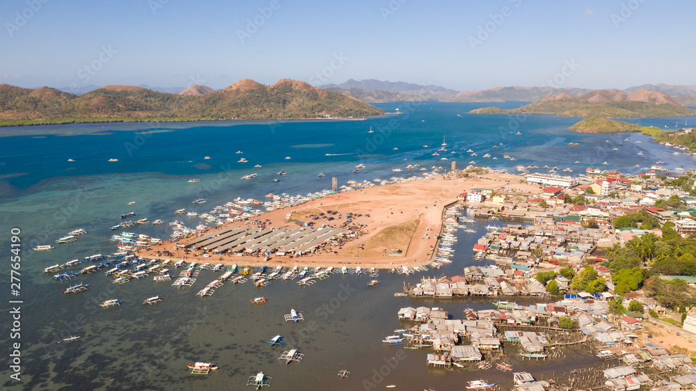 Berth with boats in the town of Coron. Palawan. Philippines.Coron ...