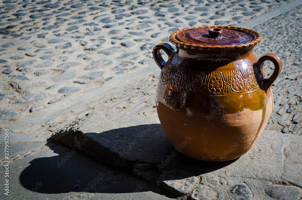 cerámica de barro Stock Photo | Adobe Stock