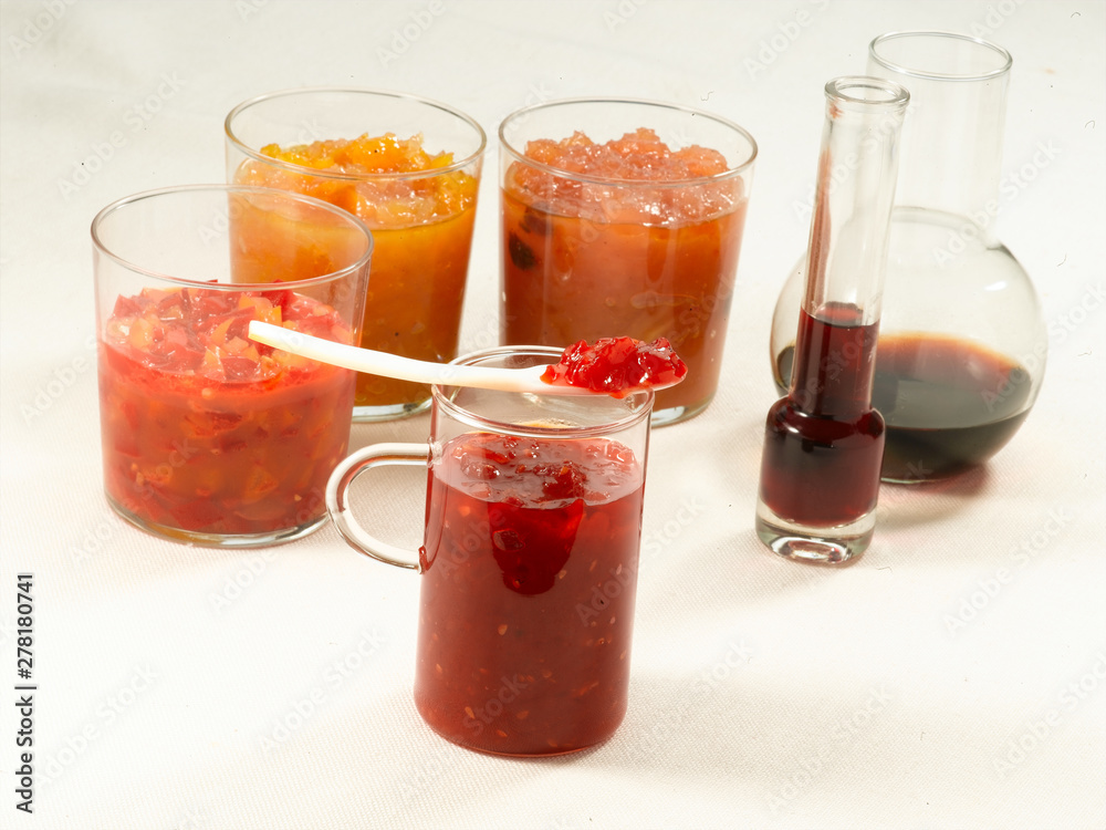 Refrescos de frutas con hielo. Fruit drinks with ice. Stock Photo ...