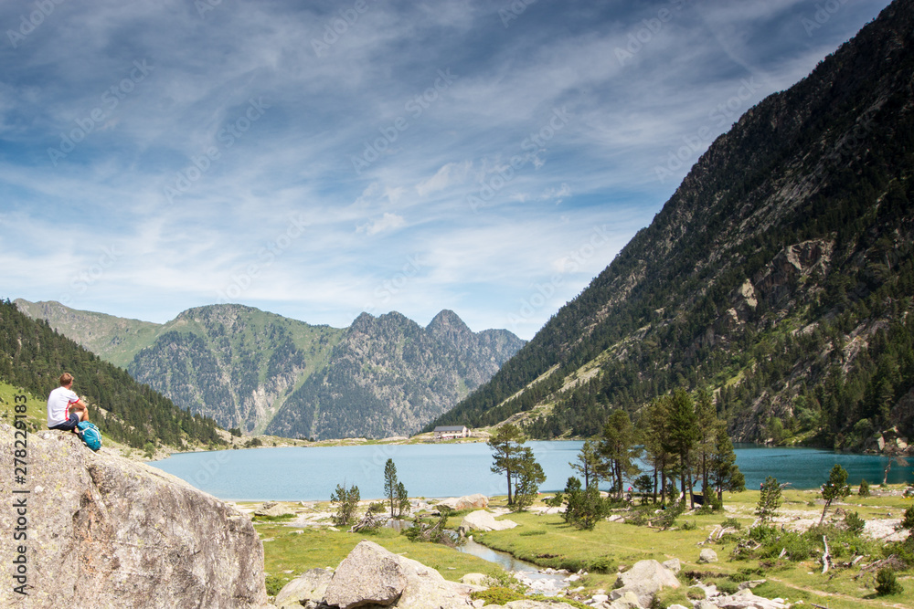 Randonnée au Lac de Gaube, Pyrénées Stock Photo | Adobe Stock