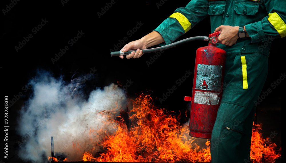 fire fighter practice to use extinguisher firefighter emergency ...