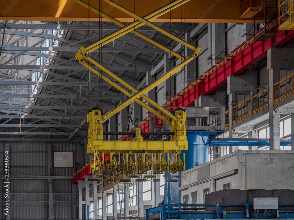 Aluminum plant. Automatic line for the production of anode paste and ...