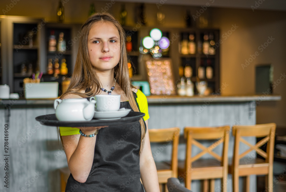 Restaurant Waitress