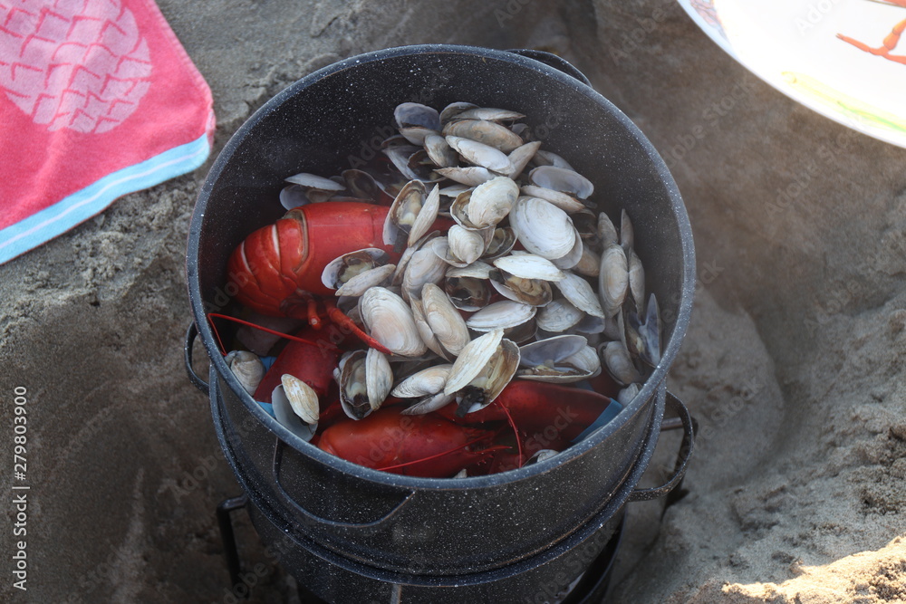 Clambake Pot