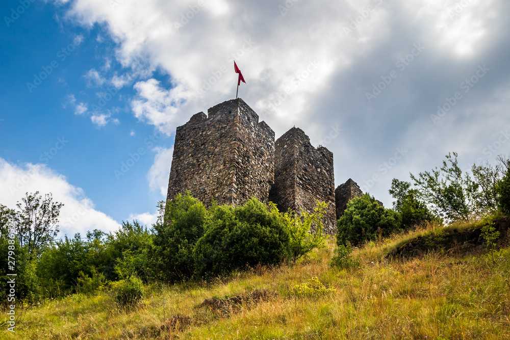 Fotografia do Stock: Ruins of medieval fortress Maglic on top of hill ...