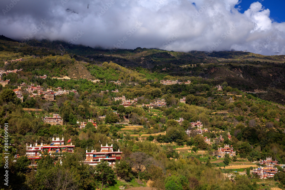 Danba County, Sichuan Province China. Zhonglu Township, Architectural ...