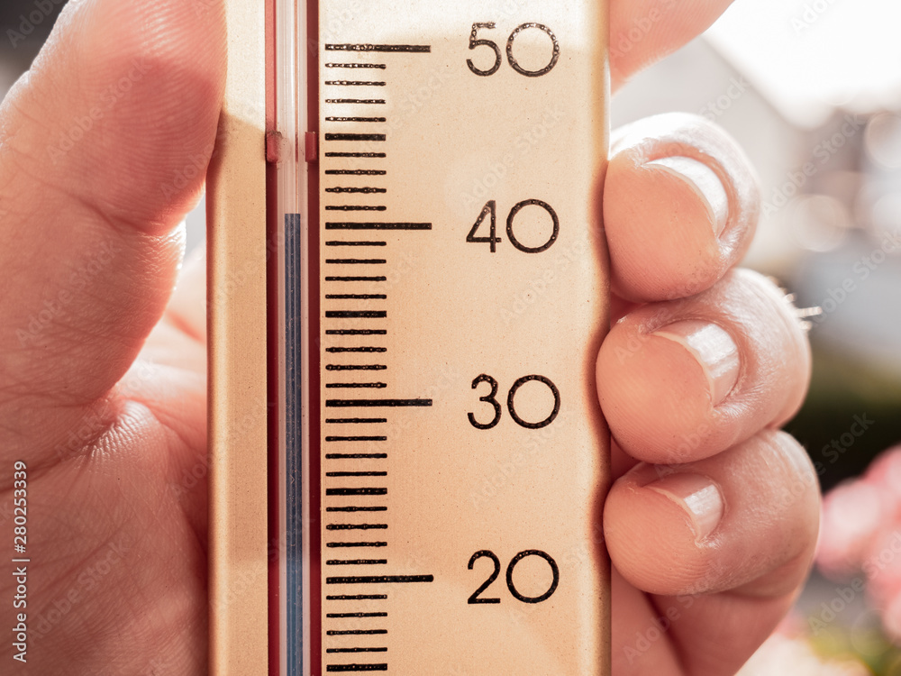 Köln, 40 Grad, Hitzewelle in Deutschland Stock Photo | Adobe Stock