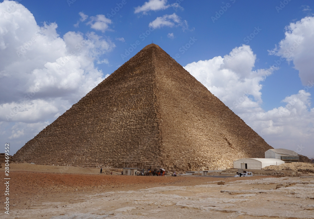Pyramid of Khufu (Cheops Pyramid) the oldest and largest of the three ...