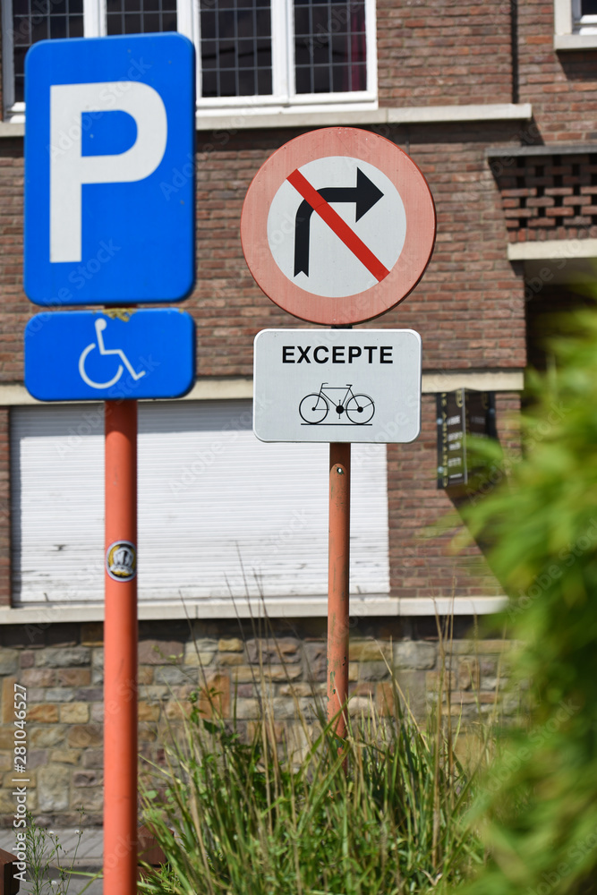 panneaux signaux route routier permis conduire voiture mobilite ...