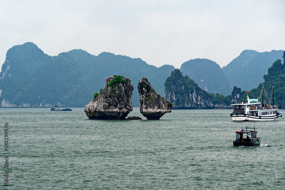 Hon Ga Choi Island (Fighting Cocks Island), or Trong Mai Island (Cock ...