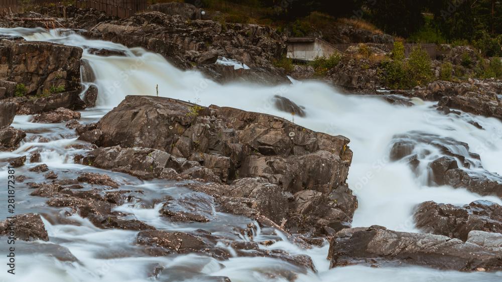 Hønefossen, Hønefoss, wodospad, waterfall w mieście Stock Photo | Adobe ...