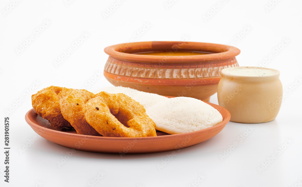 South Indian Popular Breakfast Idli Vada Served With Sambar And Coconut ...