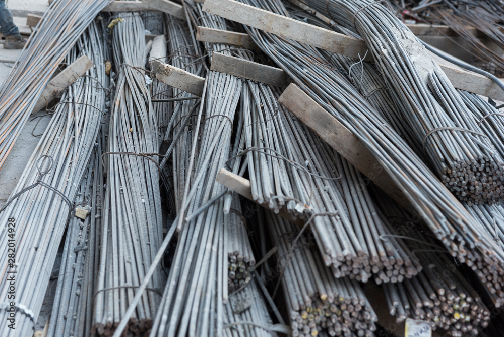 Materiales de construcción acero Stock Photo | Adobe Stock