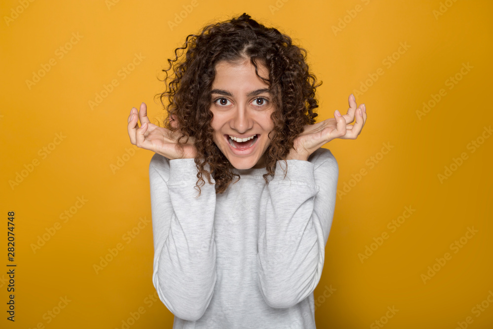 Excited Reaction Pictures