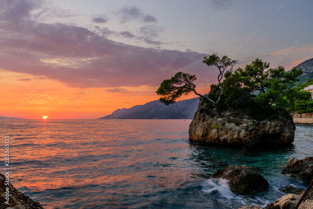 Brela Stone (Kamen Brela) - a symbol of Brela, a popular natural ...