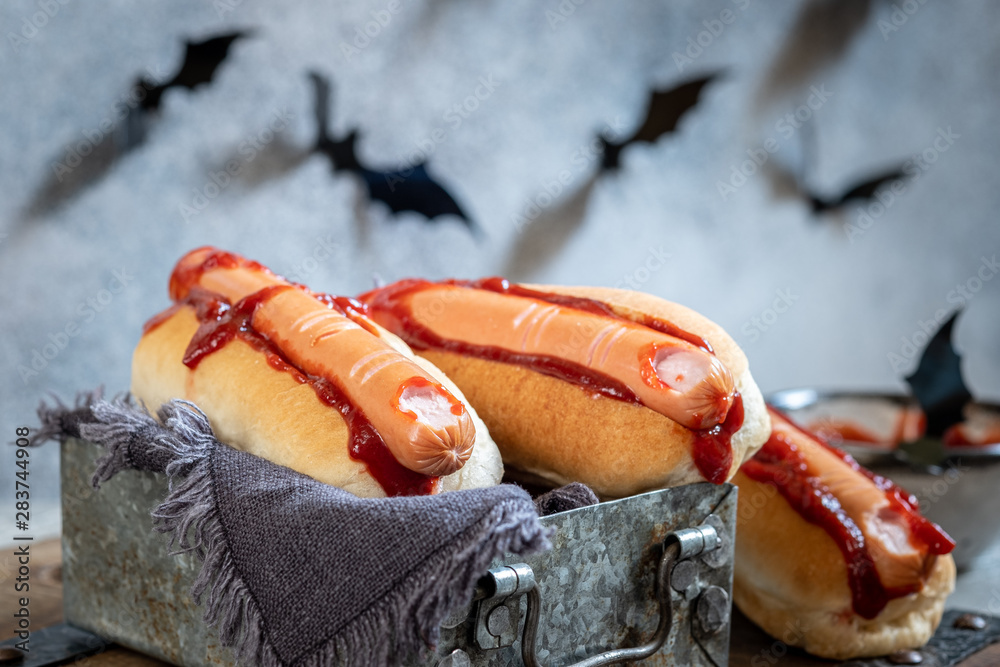 Creepy Halloween hot dogs look like a bloody fingers Stock Photo ...