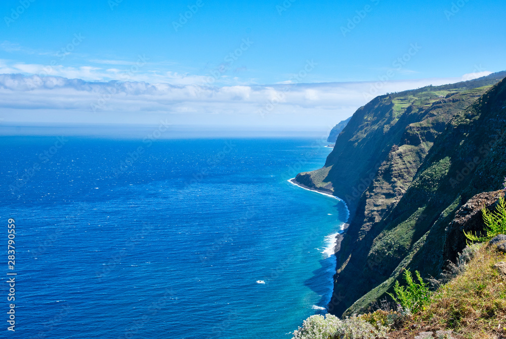 Ponta do Pargo Ilha da Madeira. Lighthouse Ponta do Pargo - Madeira ...