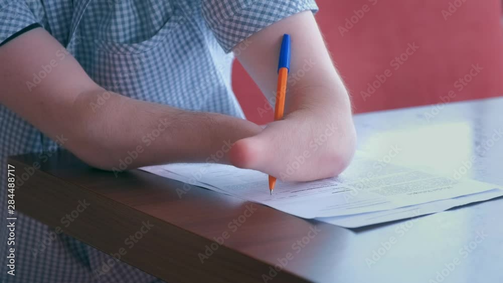 Stockvideon Problem of adaptation to usual life guy without wrists ...