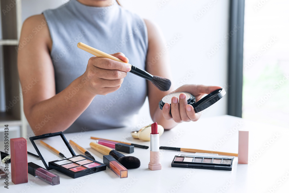 Product Testing Makeup | Saubhaya Makeup