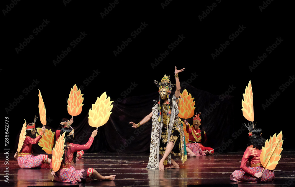 Tari Topeng Panji / Panji Traditional Dance. Traditional mask dance ...