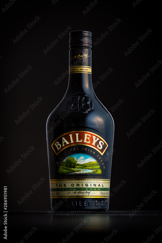 CHATHAM, NJ - JANUARY 1, 2014: Photo of a Baileys bottle. Baileys Irish ...