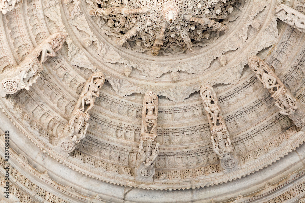 Ceiling decoration in famous ancient Ranakpur Jain temple in Rajasthan ...