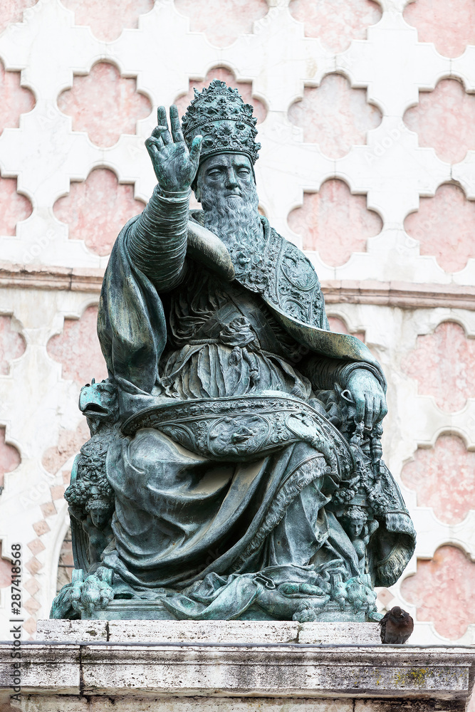 Photograph of the bronze statue of Pope Julius III, in front of the ...