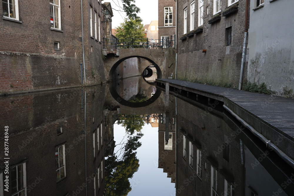 Bois-le-Duc Pays-Bas Canaux historiques Stock Photo | Adobe Stock