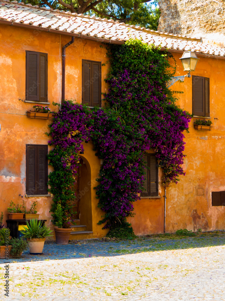Medieval Roman house on the Piazza della Rocca (Fortress Square ...