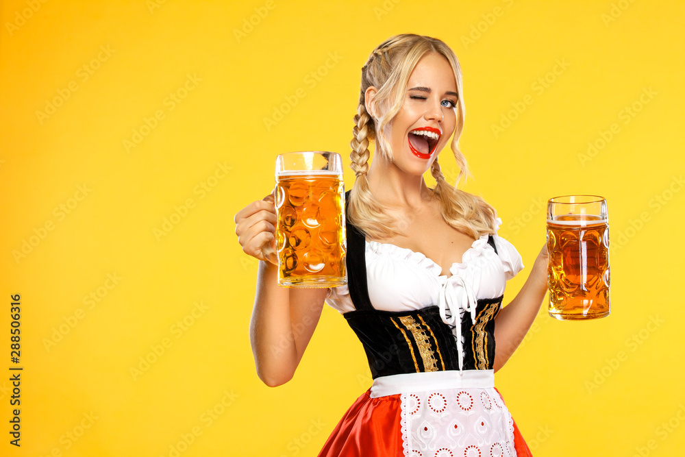 Oktoberfest Girl 8410