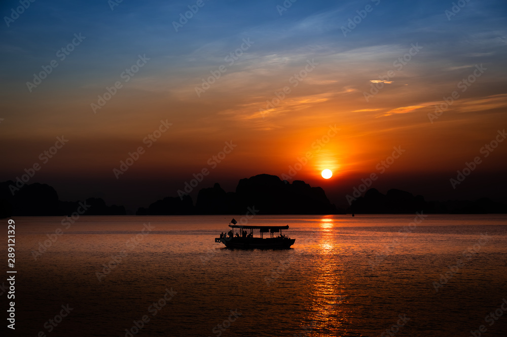 Nature of Vietnam. Beautiful sunset at Halong Bay, Bai Tu Long Bay ...