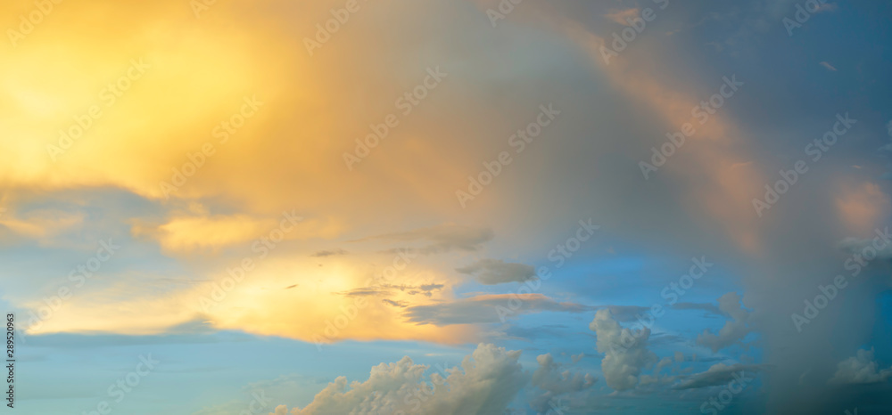 Golden Cloud Background