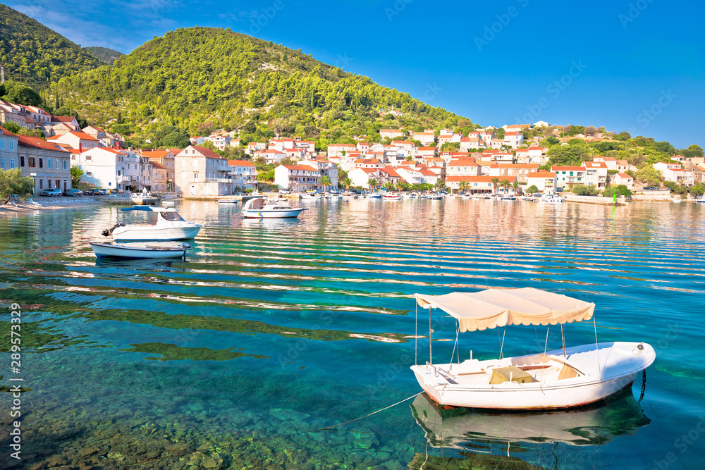 Idyllic coastal village of Racisce on Korcula island waterfront view ...