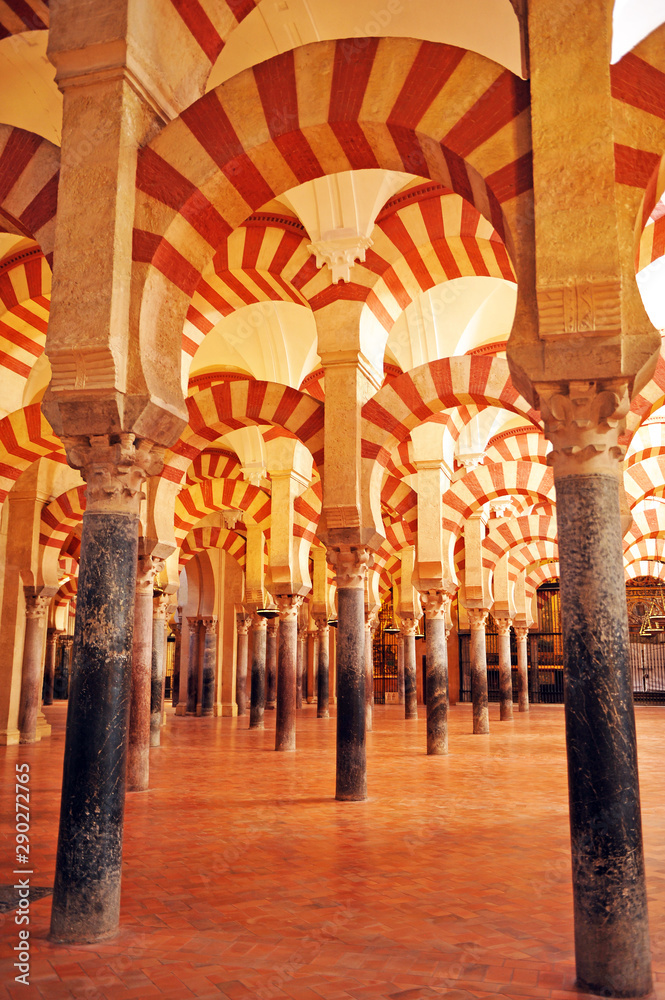 Al Andalus architecture in the Mosque of Cordoba (Mezquita de Córdoba ...