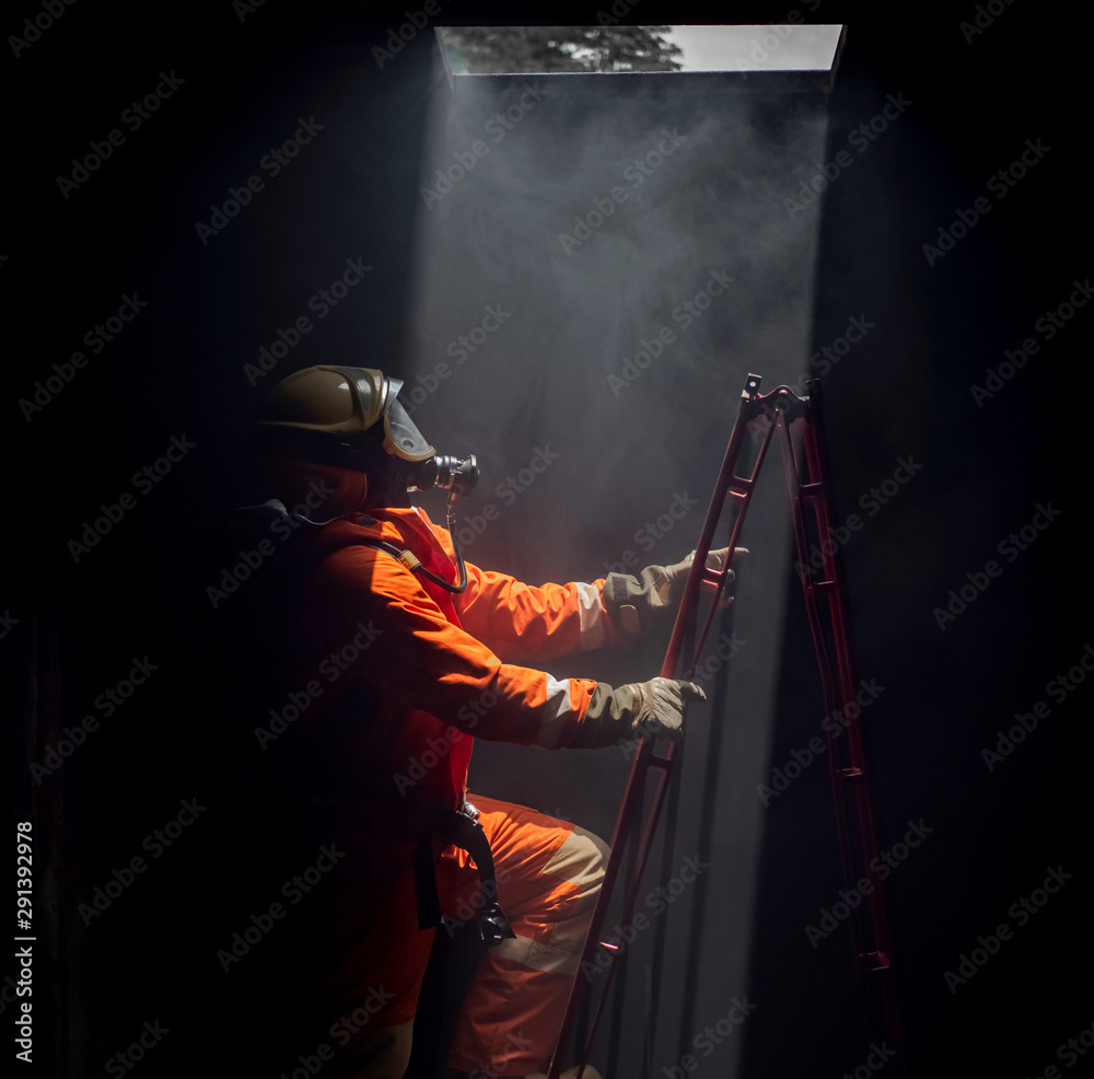 Stockfoto Noise and grain defocus of firefighter man in safety fire ...