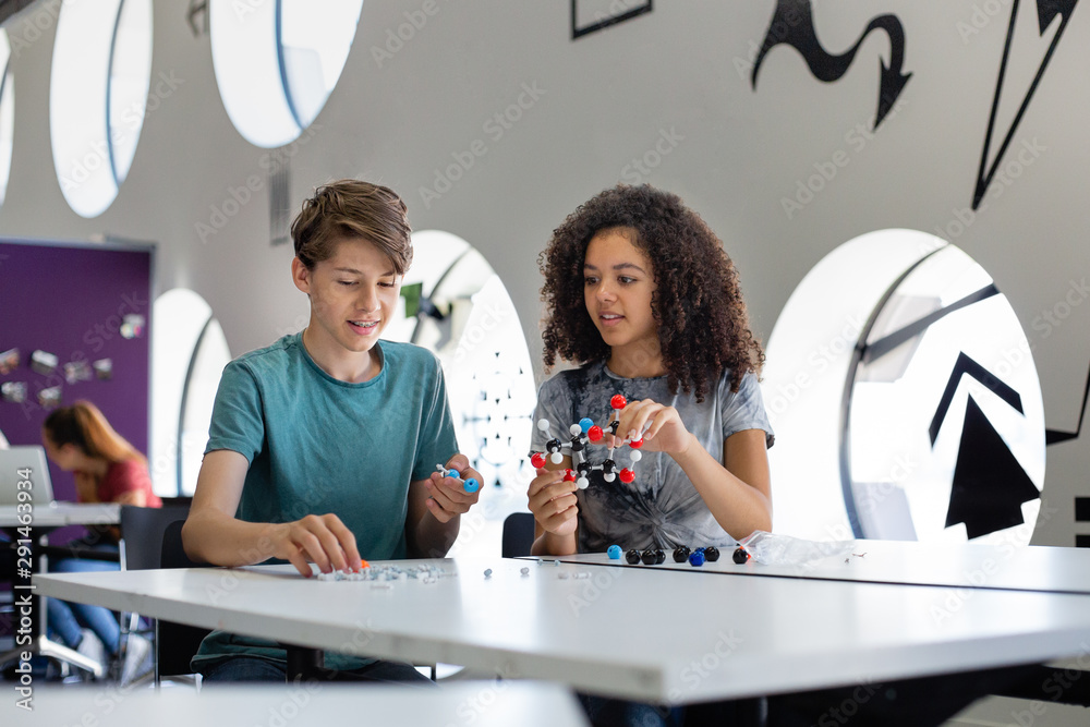 High school students working with a molecular model kit Stock Photo ...