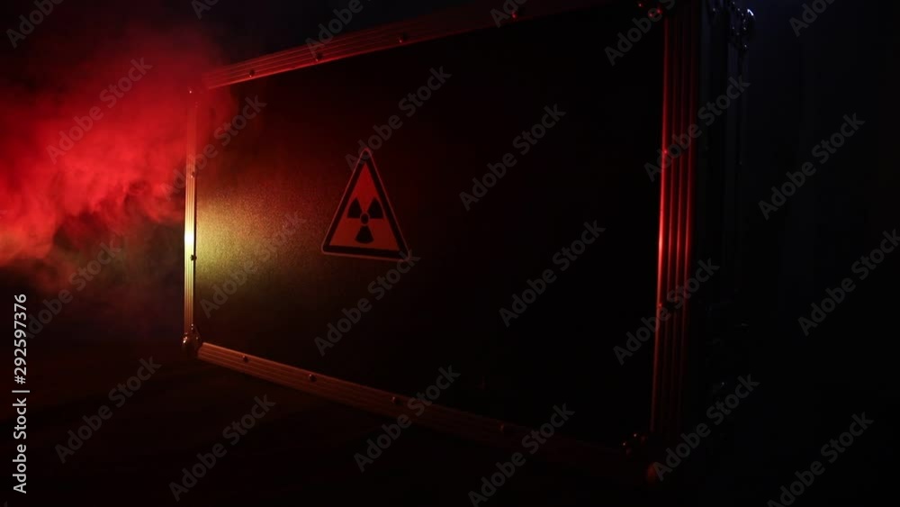 Vidéo Stock Radioactive (atomic ionizing radiation) danger warning ...