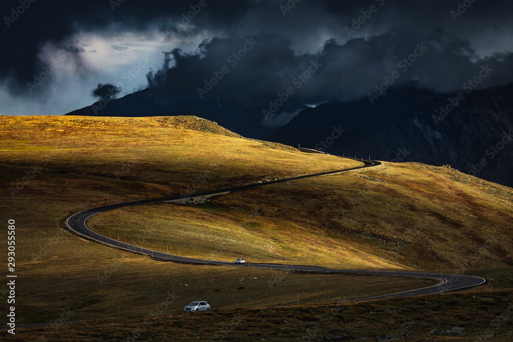 Winding Mountain Trail