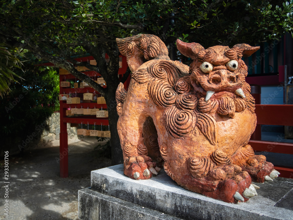 Okinawa Lion Statue in Temple Traditional Art culture Ryukyu Okinawa ...