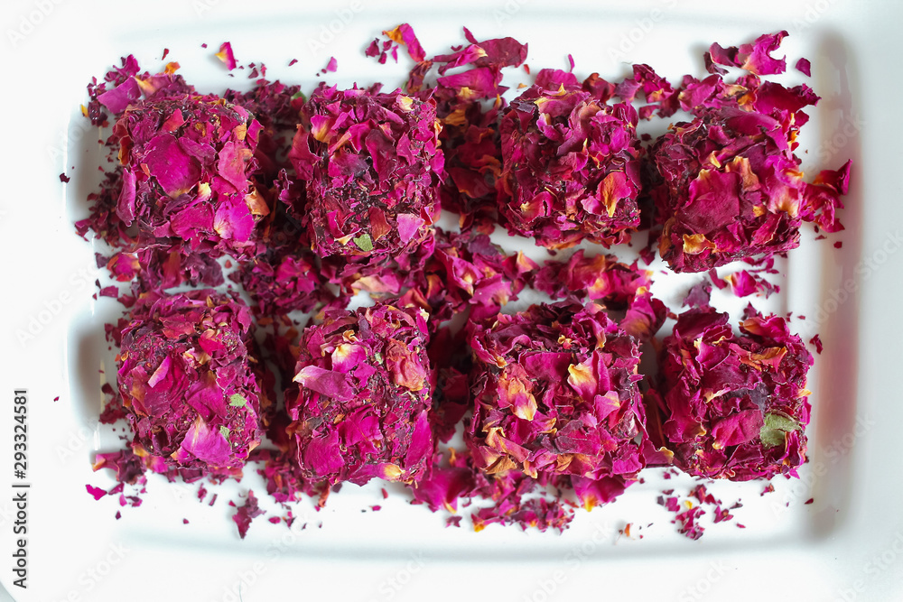 Turkish delight rose petals, rahat lokum pink color dessert rose ...