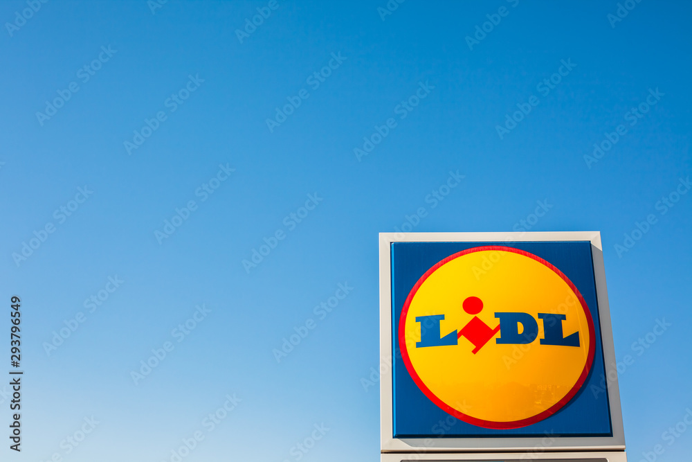 LIDL supermarket chain brand logo Stock Photo | Adobe Stock
