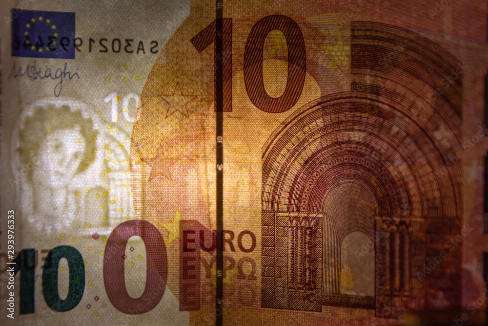 Foto de 10 EURO-Schein mit Hintergrundbeleuchtung zeigt die ...
