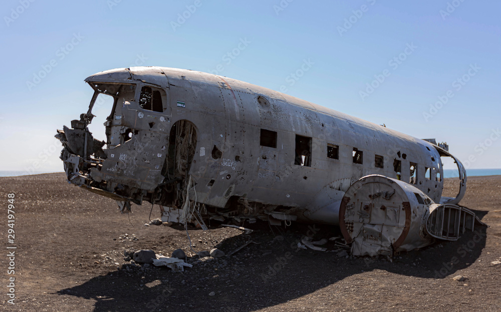 Avion abandonné en Islande Stock Photo | Adobe Stock