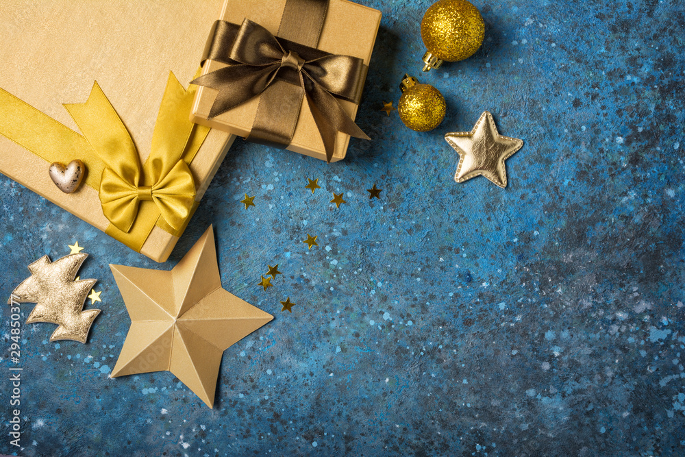 Shiny Satin Bows And Ornaments