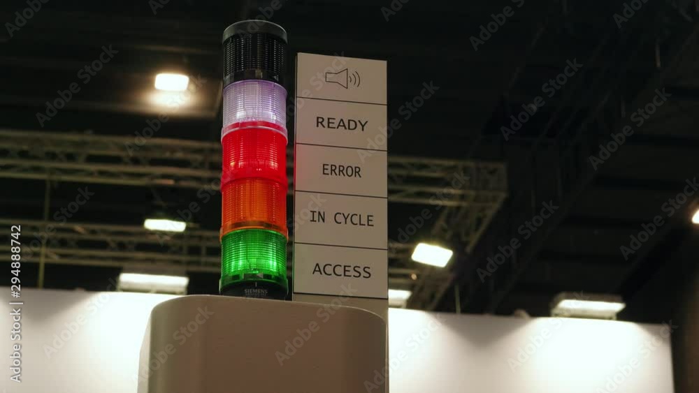 Warning light alarm in cycle blinking for machine working on ...