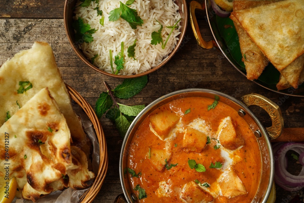 Paneer Butter Masala with Rot i- Diwali special Indian vegetarian meal ...