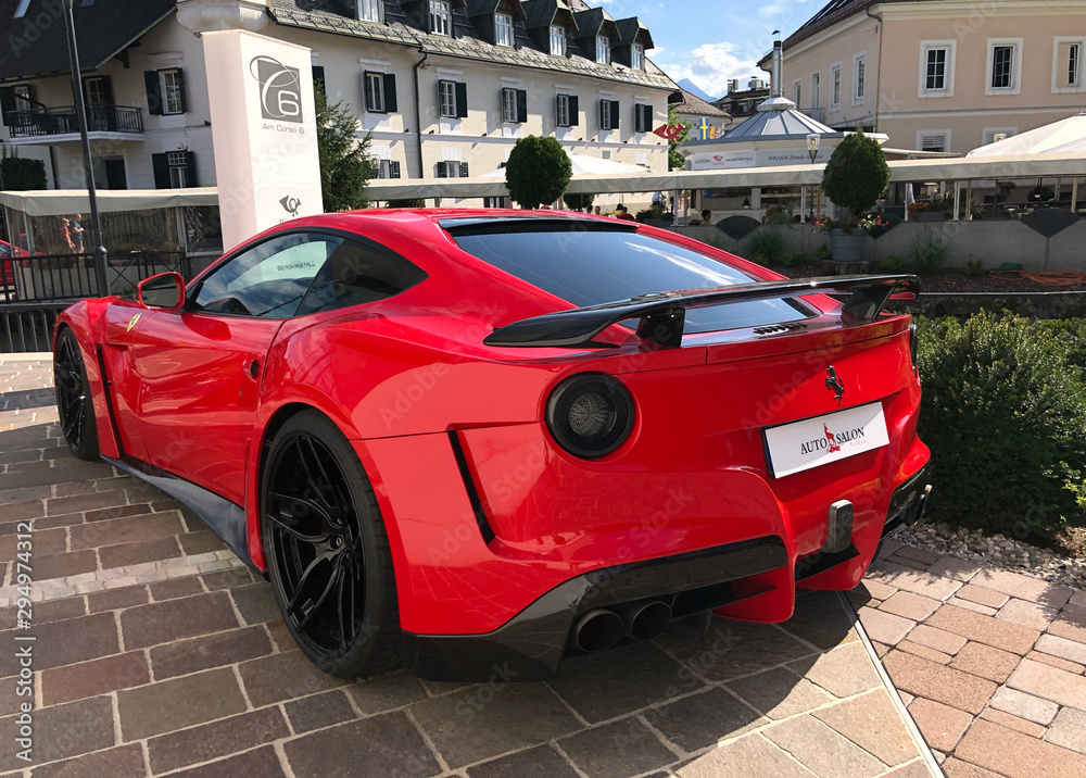 Ferrari F12 Red